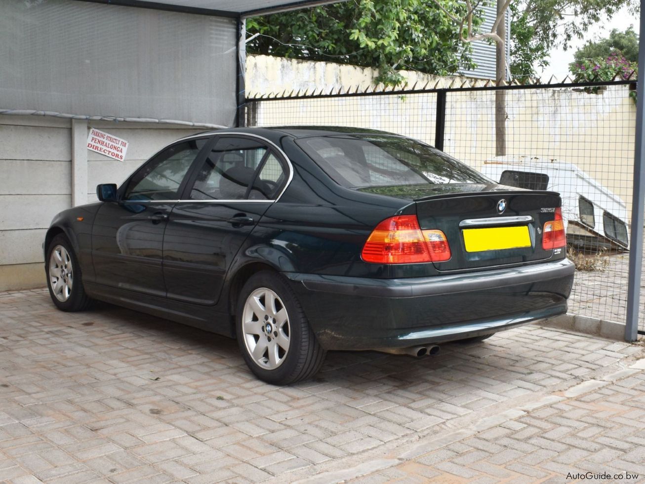 Used BMW 325i | 2001 325i for sale | Gaborone BMW 325i sales | BMW 325i Price P 59,500 | Used cars