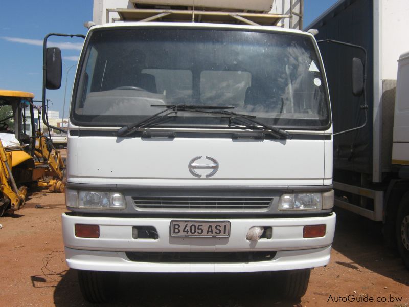 Used Hino F-Series Refrigirated Truck 16 Ton | 2002 F-Series ...