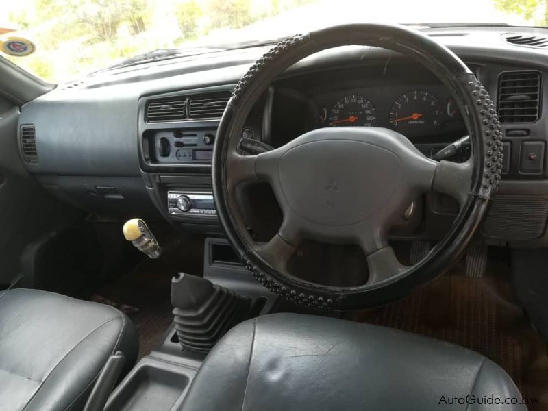 Used Mitsubishi Colt, Club cab. V6. | 2002 Colt, Club cab. V6. for sale ...