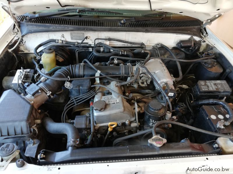 Used Toyota Hilux surf 3rz 2.7 | 2002 Hilux surf 3rz 2.7 for sale ...