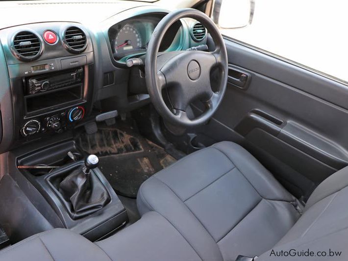 Used Isuzu KB200 | 2013 KB200 for sale | Mogoditshane Isuzu KB200 sales ...