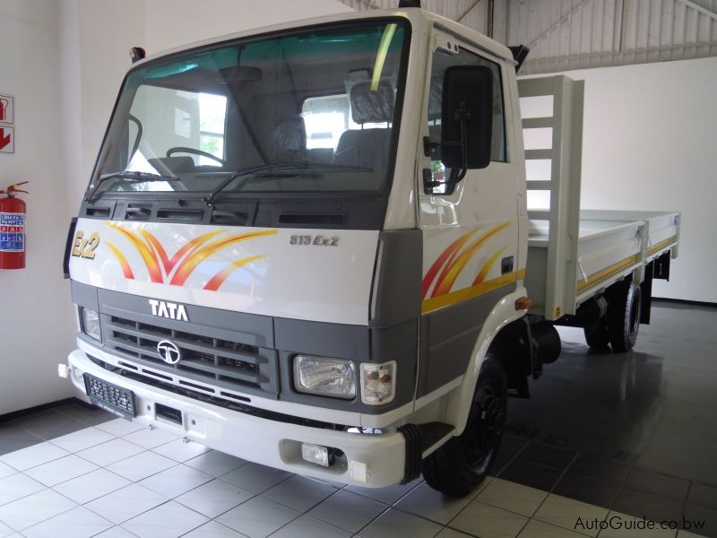 New Tata LPT813 Dropside - 4 Ton | 2013 LPT813 Dropside - 4 Ton for ...