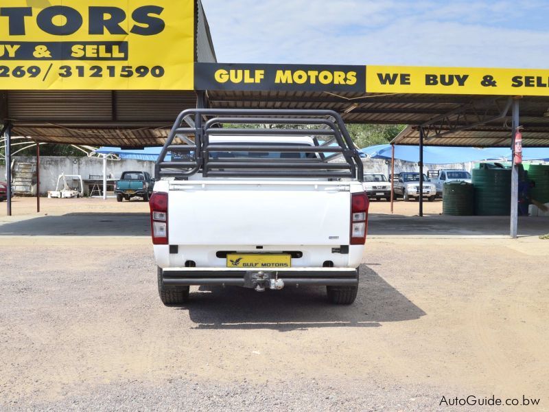 Used Isuzu KB200 | 2014 KB200 for sale | Tlokweng Isuzu KB200 sales ...