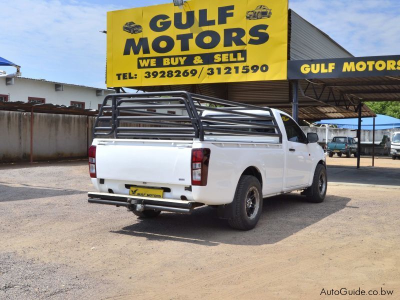 Used Isuzu KB200 | 2014 KB200 for sale | Tlokweng Isuzu KB200 sales ...