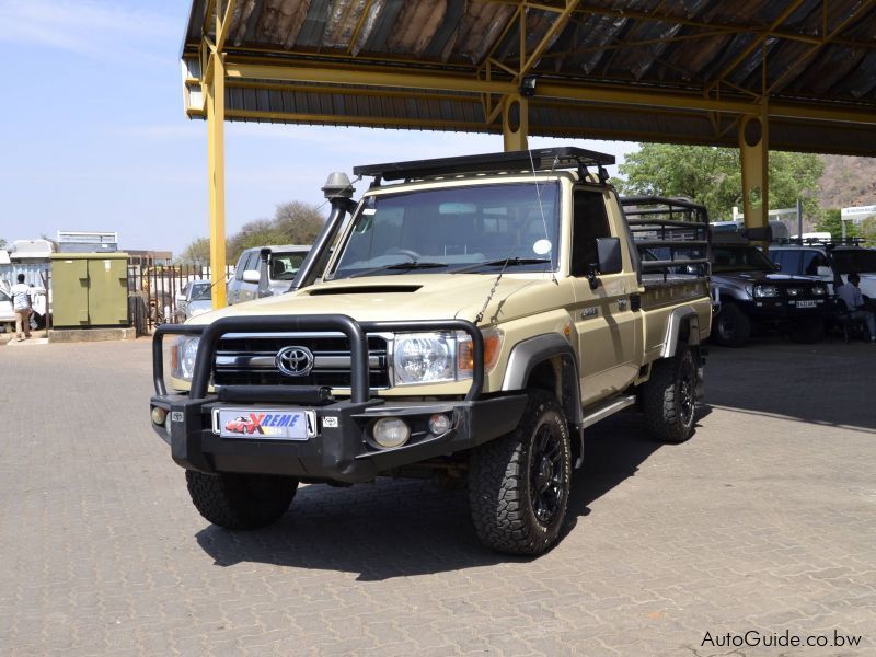 Used Toyota Land Cruiser LX V8 | 2015 Land Cruiser LX V8 for sale ...