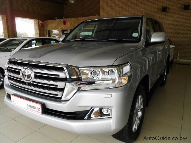Used Toyota Land Cruiser VX 200 Series | 2015 Land Cruiser VX 200 ...