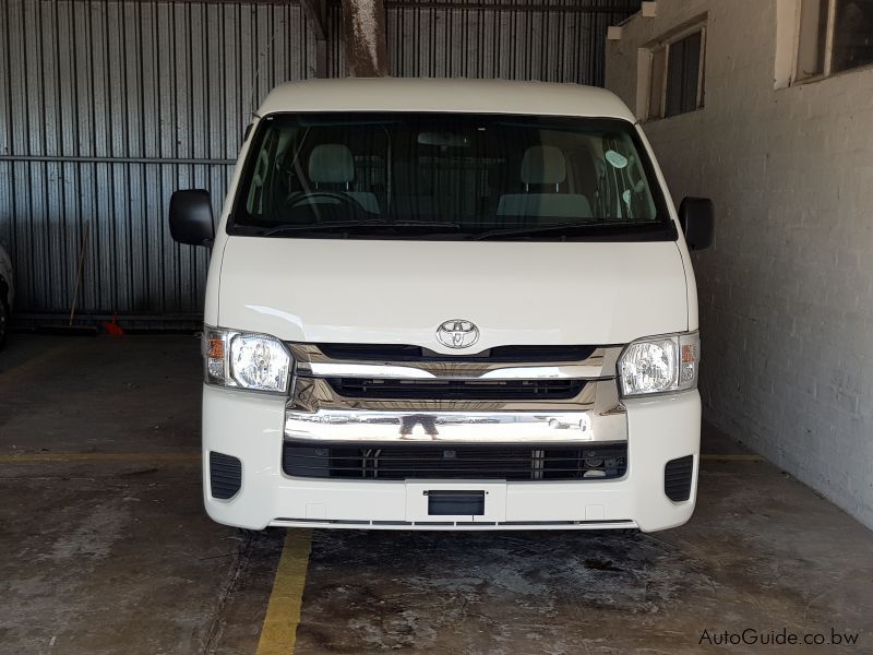 Used Toyota Quantum GL Bus 10 seater | 2015 Quantum GL Bus 10 seater ...