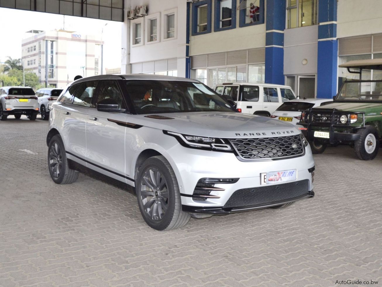 Used Land Rover Velar SE | 2017 Velar SE for sale | Gaborone Land Rover ...