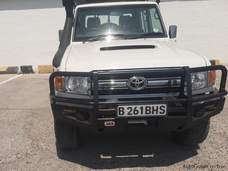 Used Toyota Land Cruiser FJ79 LX V8 | 2018 Land Cruiser FJ79 LX V8 for ...