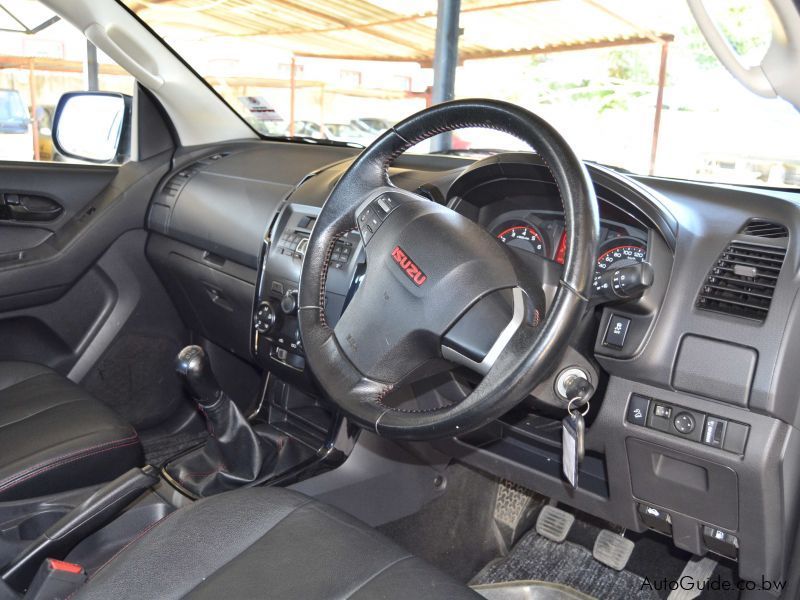 Used Isuzu X-Rider | 2019 X-Rider for sale | Tlokweng Isuzu X-Rider ...