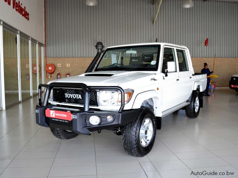 Used Toyota Land Cruiser 70th Anniversary LX V8 | 2022 Land Cruiser ...