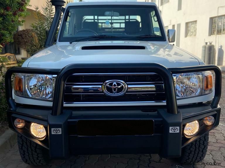 Used Toyota Land cruiser LX V8 | 2022 Land cruiser LX V8 for sale ...