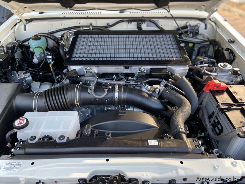 Used Toyota Land cruiser LX V8 | 2022 Land cruiser LX V8 for sale ...