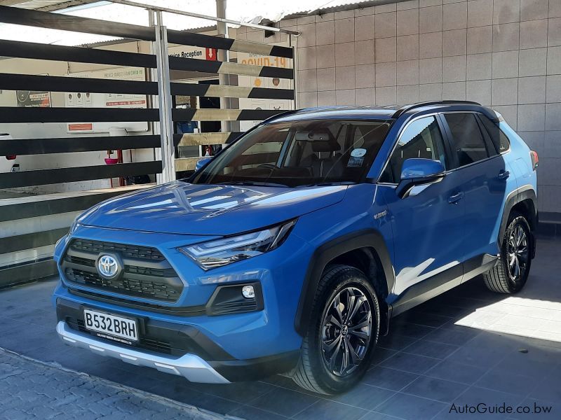 Used Toyota RAV 2.5 GXR Hybrid E Four | 2022 RAV 2.5 GXR Hybrid E Four ...