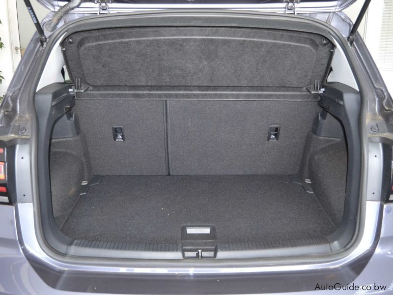 Used Volkswagen T-Cross R-Line Comfortline | 2022 T-Cross R-Line ...