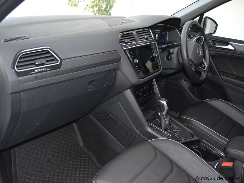 Used Volkswagen Tiguan R-Line | 2022 Tiguan R-Line for sale | Gaborone ...
