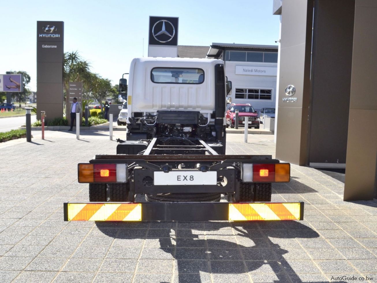 Used Hyundai Mighty Ex8 LWB Chassy Cab | 2025 Mighty Ex8 LWB Chassy Cab ...