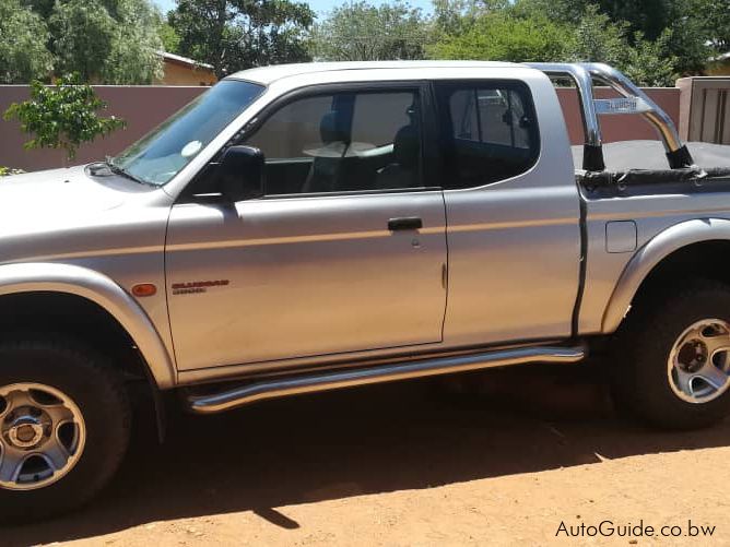 Used Mitsubishi Colt, Club cab. V6. | 2002 Colt, Club cab. V6. for sale ...