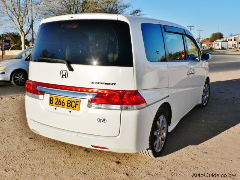 Used Honda Stepwagon | 2007 Stepwagon for sale | Gaborone Honda ...