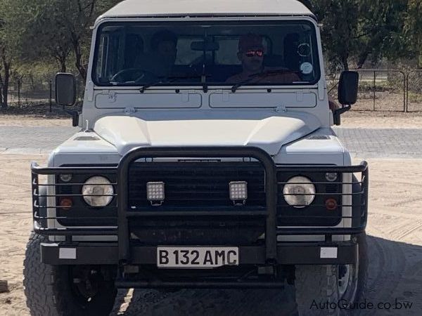 Used Land Rover Defender 130 Td5 | 2007 Defender 130 Td5 for sale ...