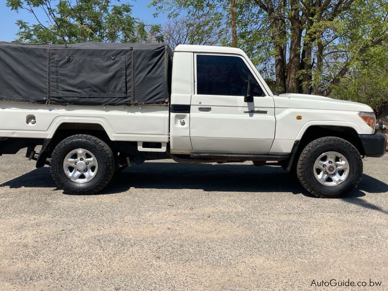 Used Toyota Land Cruiser 4.2D 79 series | 2009 Land Cruiser 4.2D 79 ...