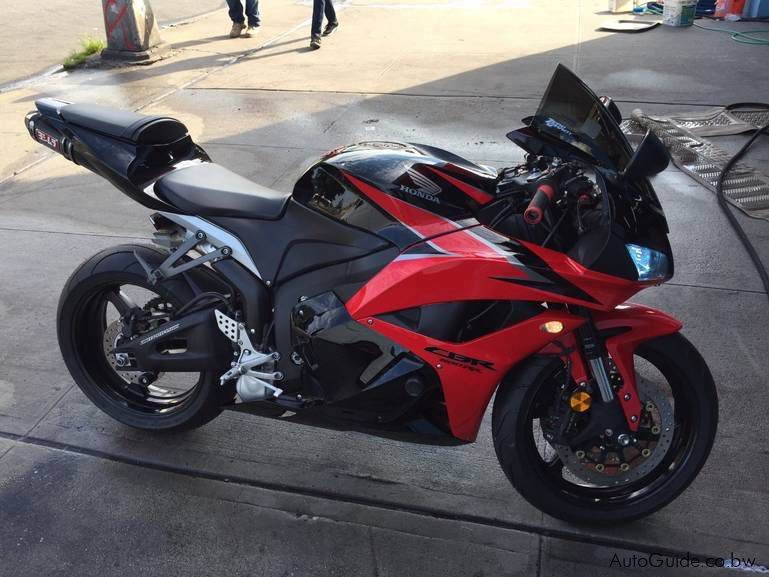Used Honda cbr 600rr | 2010 cbr 600rr for sale | Botswana Honda cbr ...