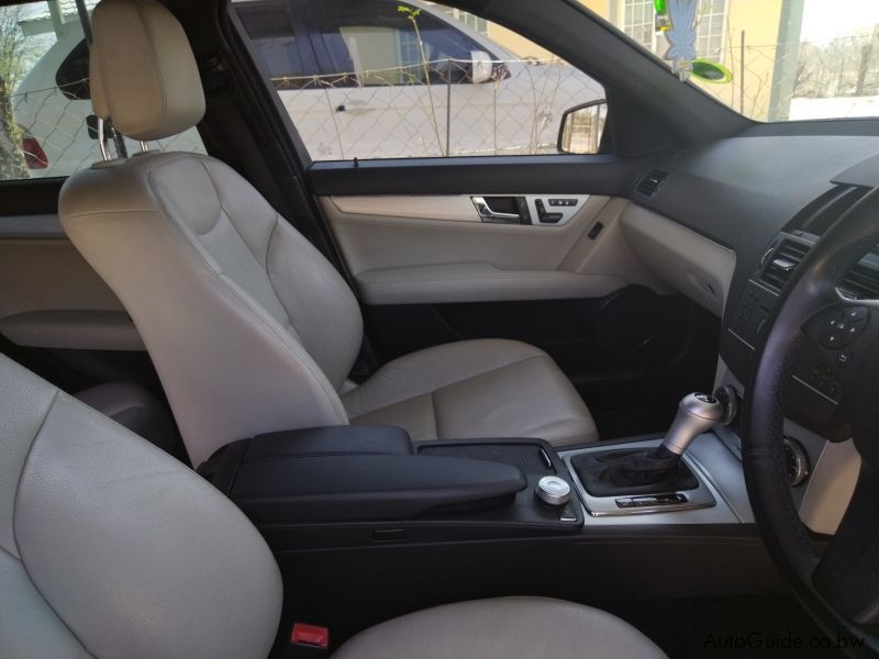 Used Mercedes-Benz C200 CGI | 2010 C200 CGI for sale | Francistown ...