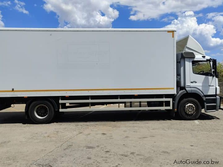 Used Mercedes-Benz Axor 1824 (Euro 5) | 2013 Axor 1824 (Euro 5) for ...