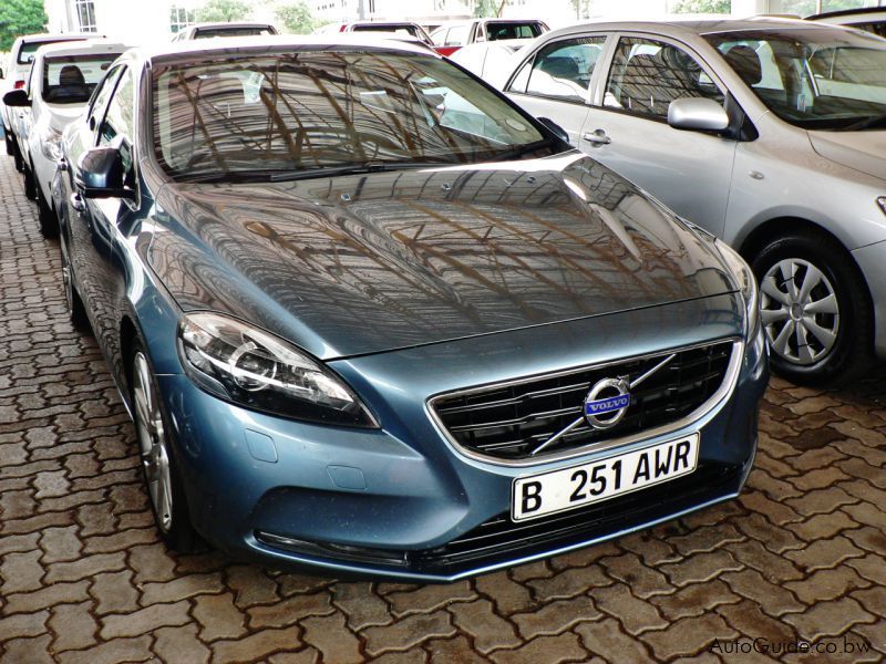 Used Volvo V40 | 2013 V40 for sale | Gaborone Volvo V40 sales | Volvo V40 Price P 149,000 | Used ...