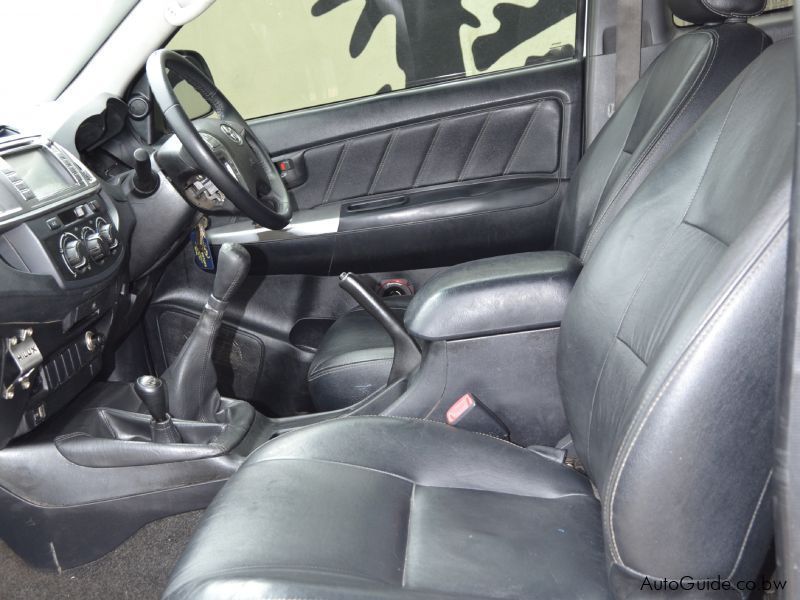 Used Toyota Hilux D4D Legend 45 | 2015 Hilux D4D Legend 45 for sale ...