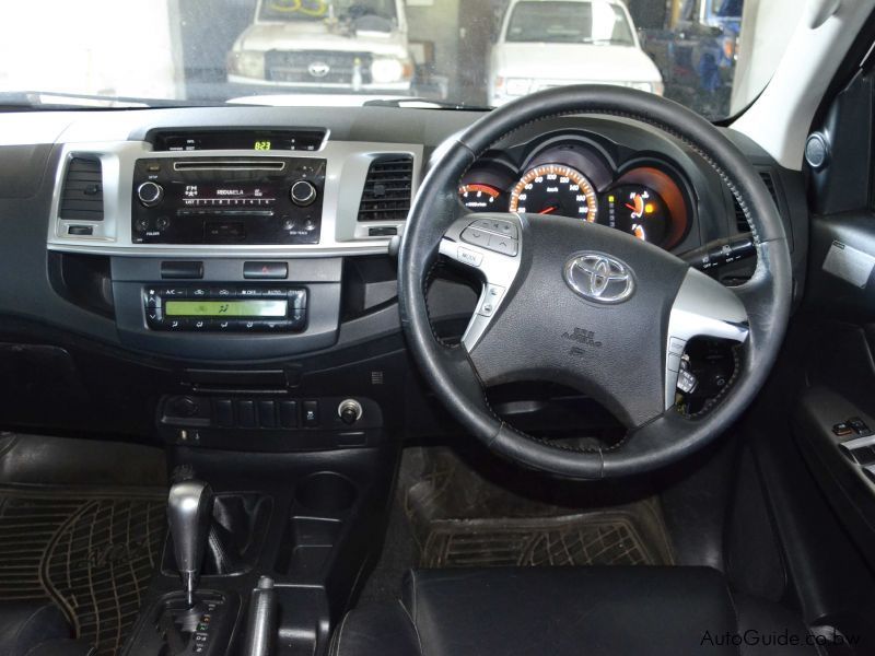 Used Toyota Hilux Legend 45 | 2015 Hilux Legend 45 for sale | Tlokweng ...