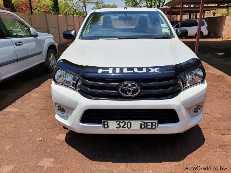 Used Toyota Hilux 2.0 vvti | 2016 Hilux 2.0 vvti for sale | Francistown ...