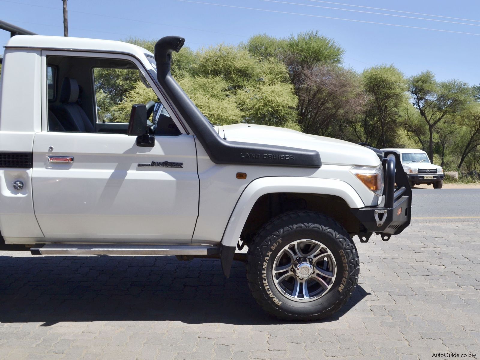 Used Toyota Land Cruiser V6 | 2016 Land Cruiser V6 for sale | Tlokweng Toyota Land Cruiser V6 ...