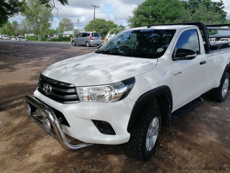 Used Toyota Hilux GD6 2.4 SRX 2x4 | 2017 Hilux GD6 2.4 SRX 2x4 for sale ...