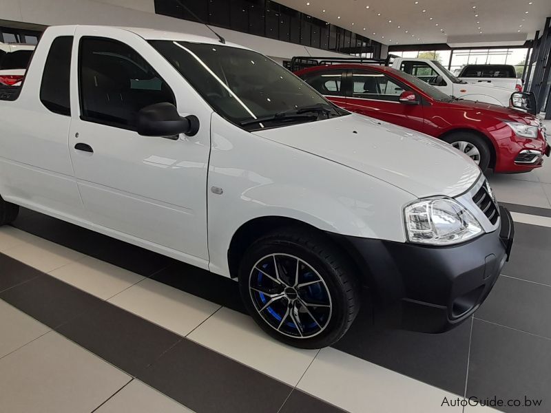 Used Nissan Np200 | 2020 Np200 for sale | Francistown Nissan Np200 ...