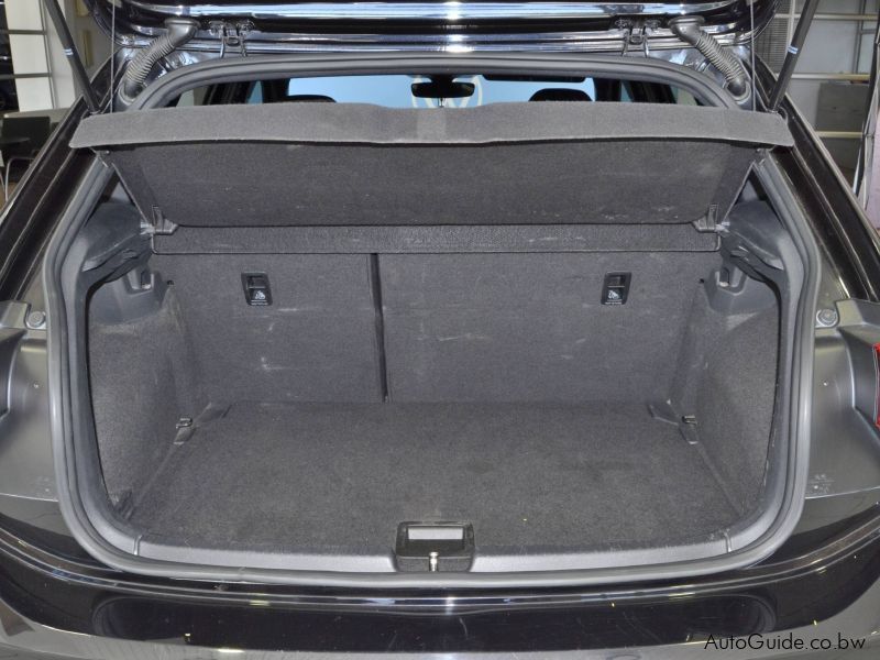 Used Volkswagen Polo Tsi R-Line | 2022 Polo Tsi R-Line for sale ...