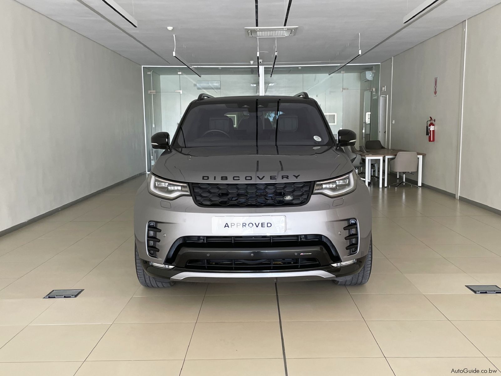 Used Land Rover Discovery HSE R-Dynamic 3.0 P | 2023 Discovery HSE R ...