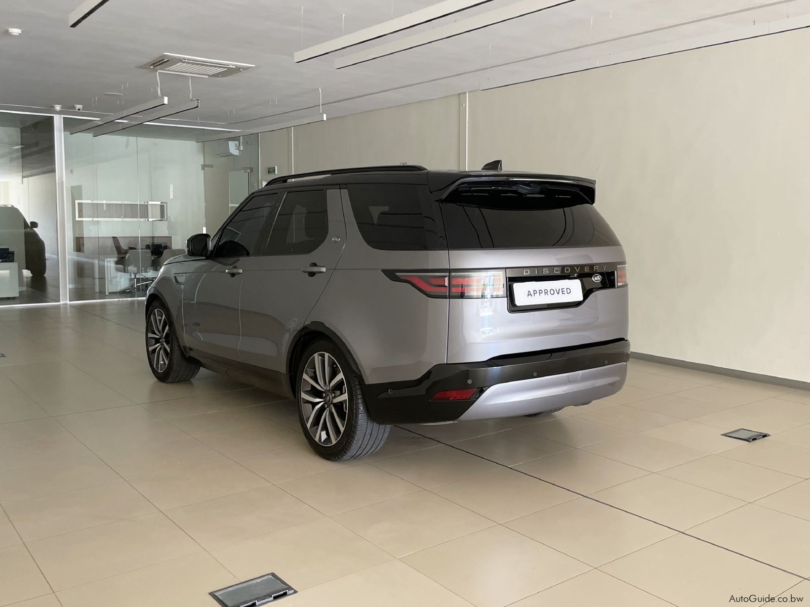 Used Land Rover Discovery HSE R-Dynamic 3.0 P | 2023 Discovery HSE R ...