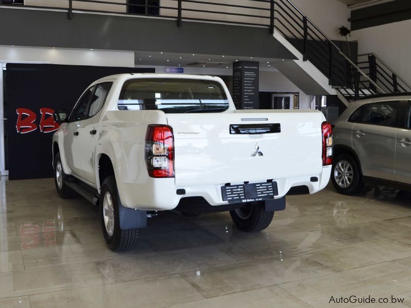 Brand new Mitsubishi Triton GL Botswana | Manual | New Mitsubishi ...