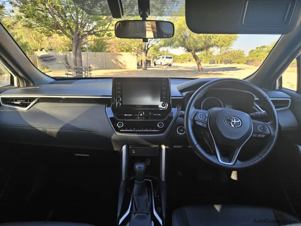 Used Toyota Corolla Cross 1.8 XS CVT | 2023 Corolla Cross 1.8 XS CVT for sale | Gaborone Toyota ...