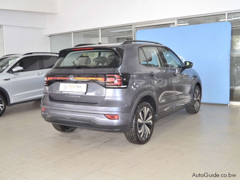 Used Volkswagen T-Cross R-Line | 2023 T-Cross R-Line for sale ...